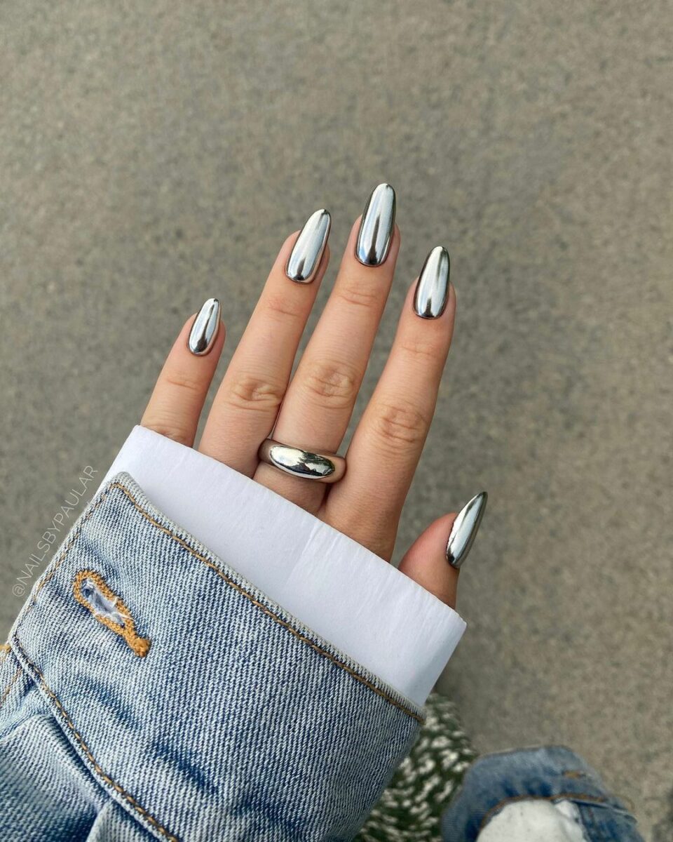 20 Silver Nail Designs To Bring A Silver Lining To Any Cloud