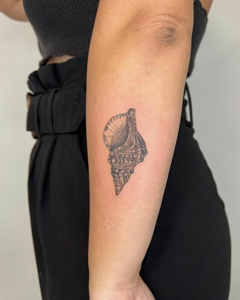 Shell Tattoo Meanings And 25 Jaw-Dropping Design Ideas