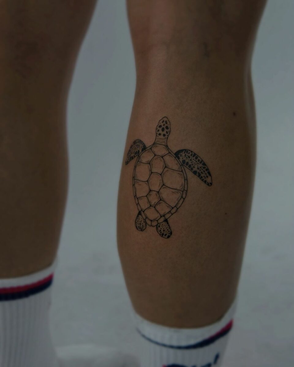 22 Snappy Sea Turtle Tattoos Guaranteed To Make A Splash