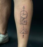 25 Spectacular Shin Tattoos That Are Worth The Pain