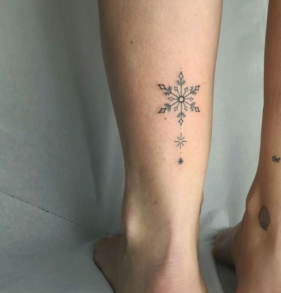 20 Cool Snowflake Tattoo Ideas That Will Dance On Your Skin