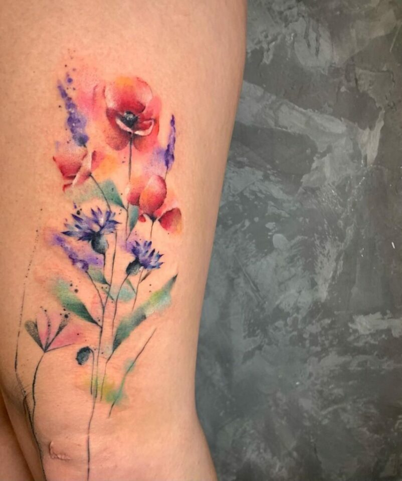 22 Pretty Poppy Flower Tattoos We Can’t Stop Staring At
