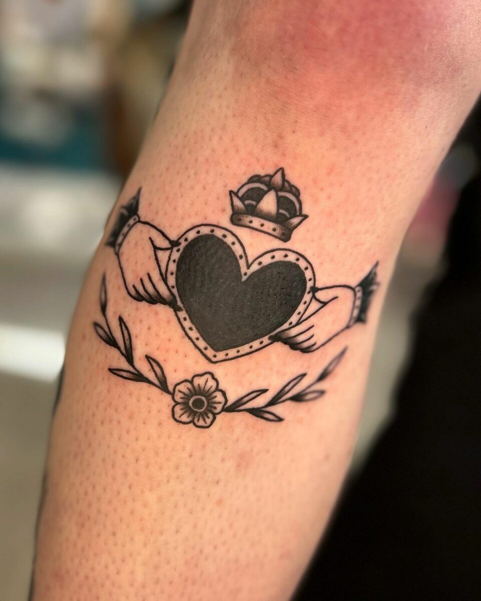 20 Legendary Celtic Tattoos That Celebrate Rich Heritage
