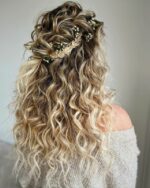 18 Dreamy Bohemian Hairstyles For A Chic Look