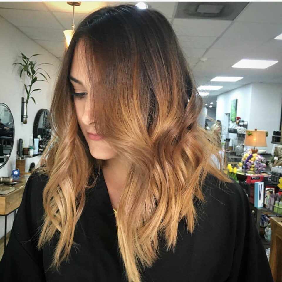 18 Stunning Haircuts for Wavy Hair You Will Love