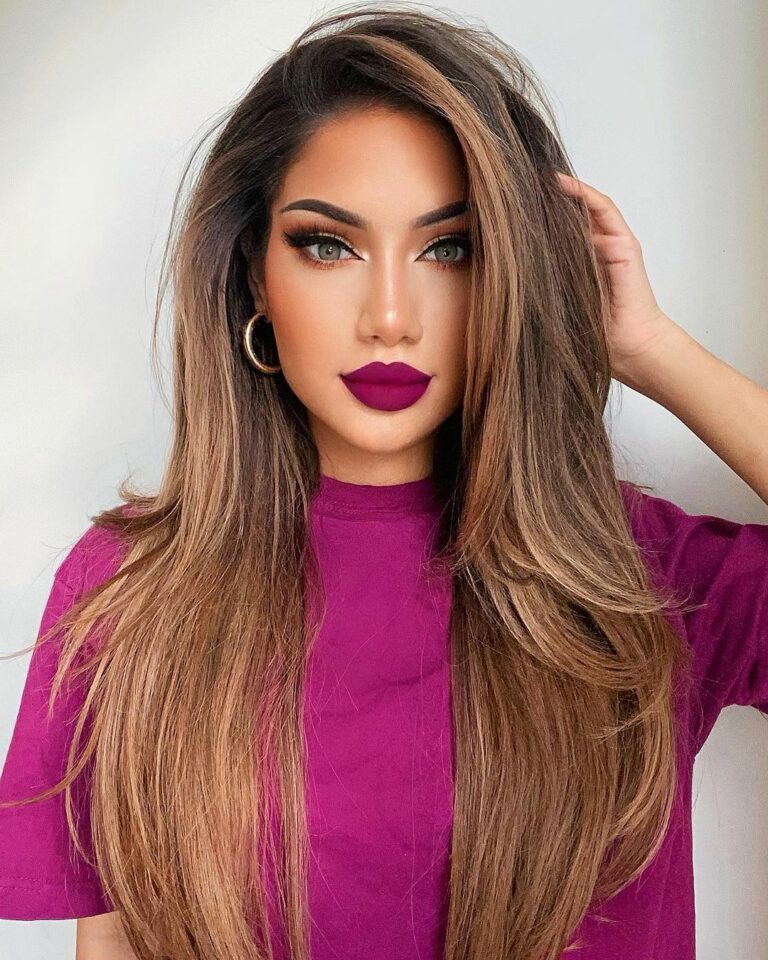 20 Fabulous Pink Lipstick Makeup Looks For The Perfect Pout