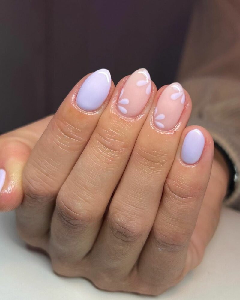 Nail Your Bridal Look With These 40 Short Wedding Nail Ideas