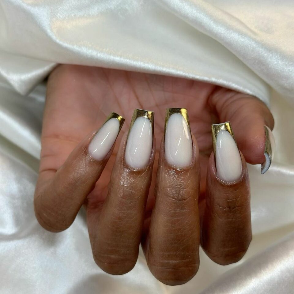 40 Must-Try Metallic Nails To Put the Pedal To The Metal