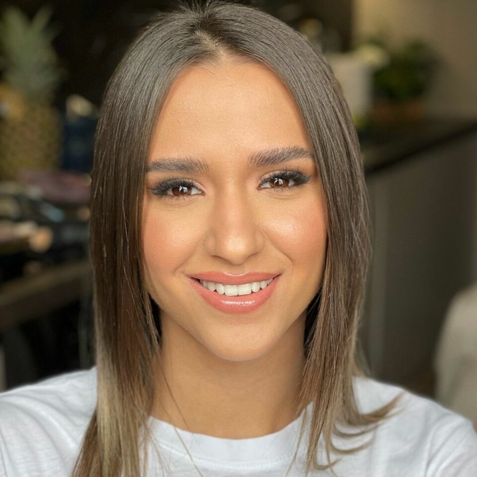 40 Makeup Ideas For Small Eyes To Make Them Look Bigger