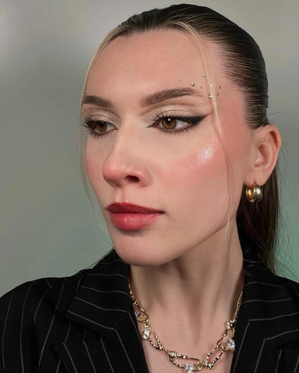 Get Inspired With These 40 Purr-fect Cat Eye Makeup Ideas