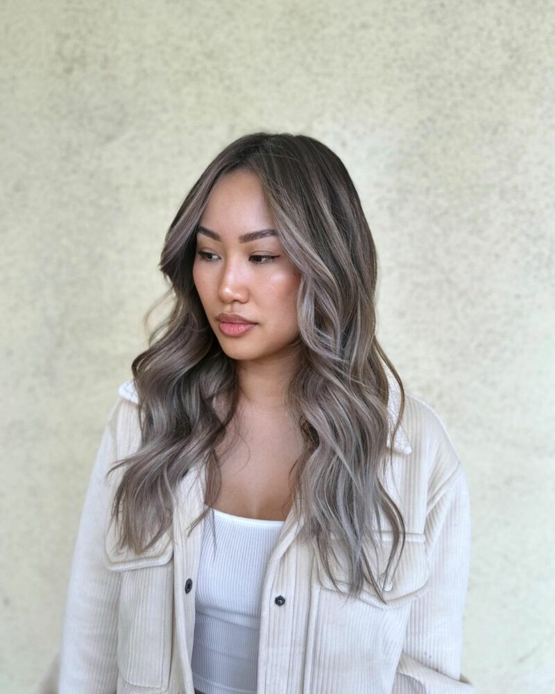 35 Beautiful Ash Blonde Hair Ideas For An Otherworldly Look