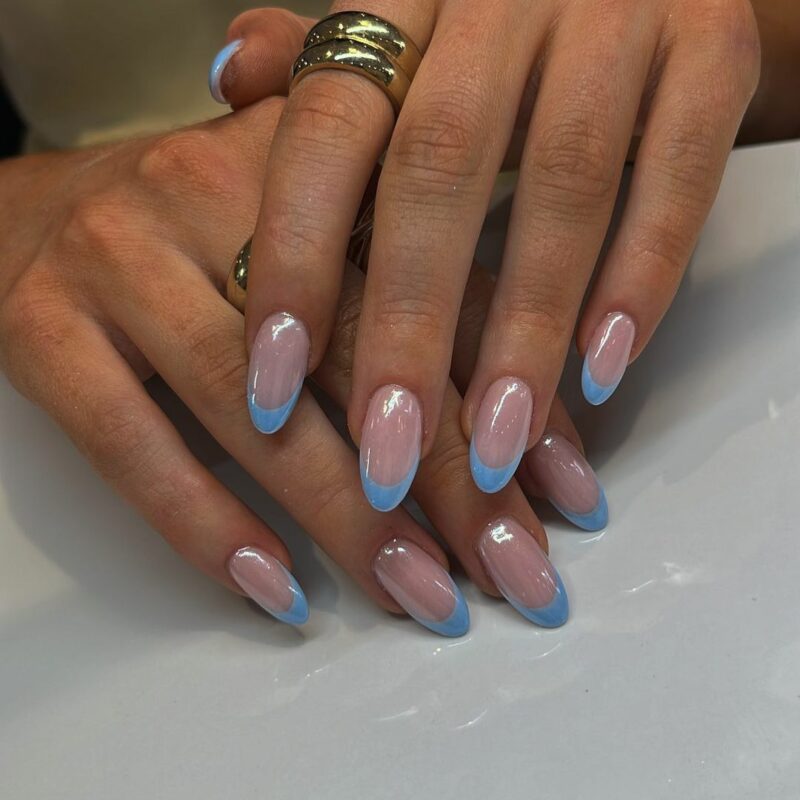 38 Heavenly Baby Blue Nails For A Calming And Chic Manicure