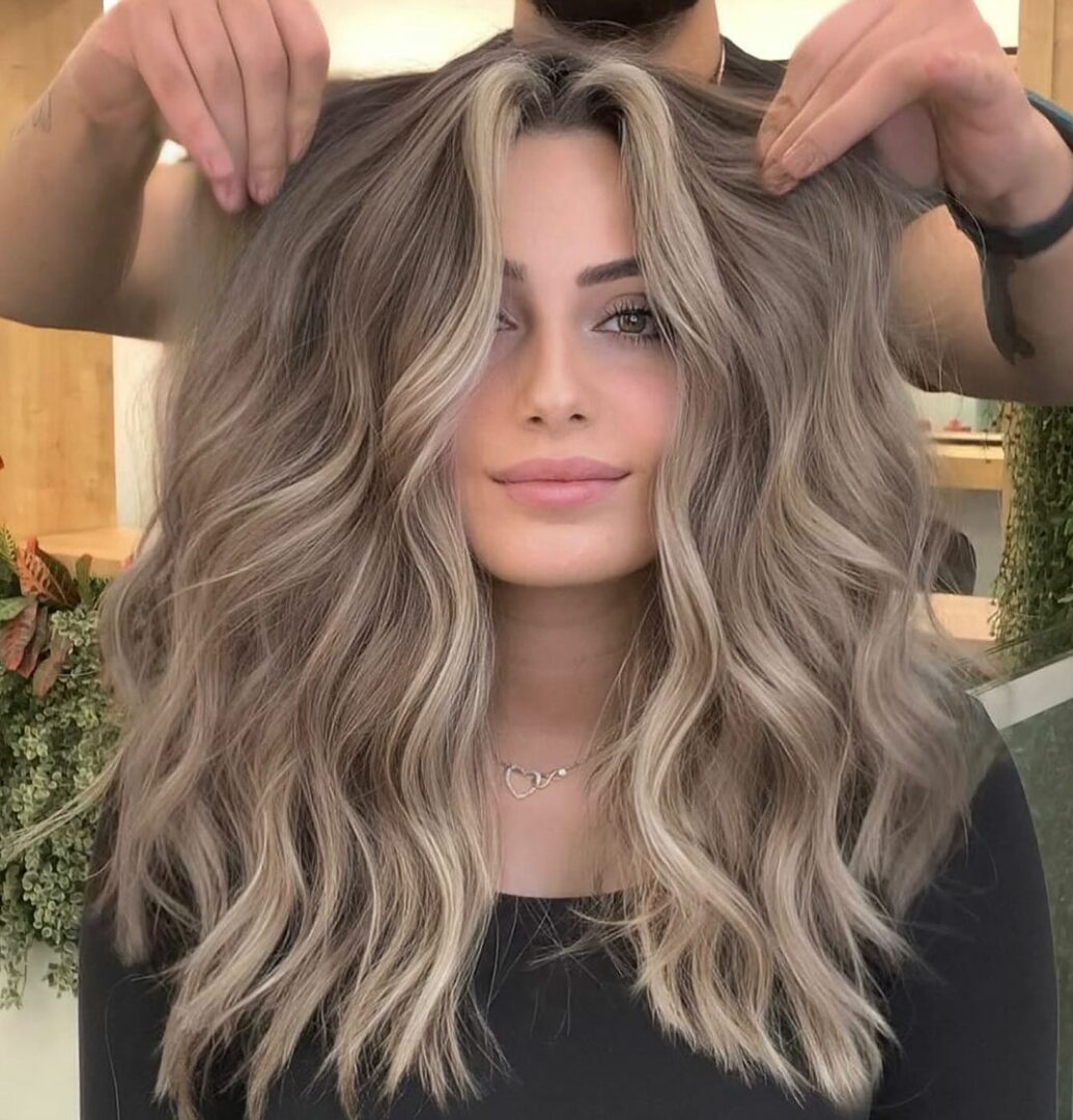 35 Beautiful Ash Blonde Hair Ideas For An Otherworldly Look