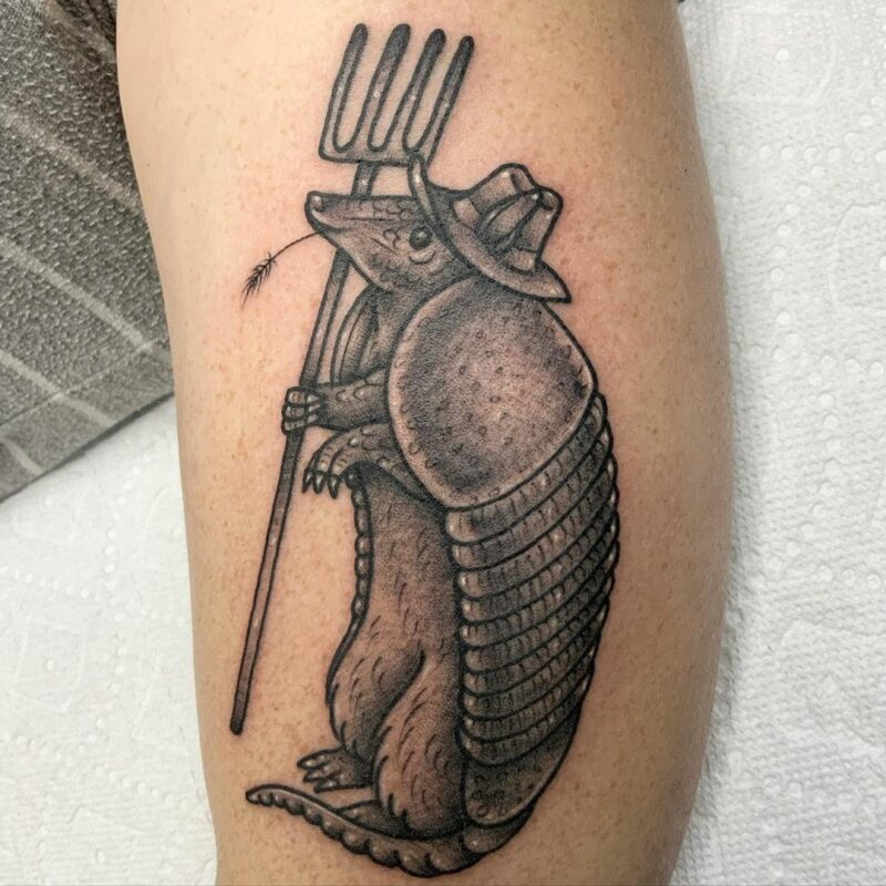 20 Cute Armadillo Tattoo Ideas To Shell-evate Your Appearance