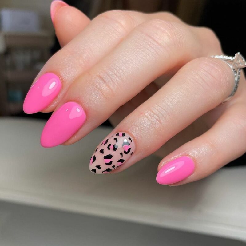 36 Sweet Bubblegum Pink Nails To Enter The World Of Magic