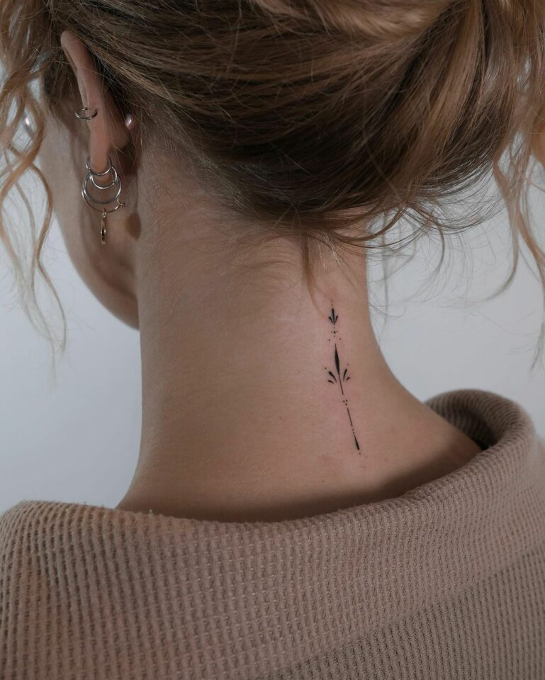 20 Striking Neck Tattoos For A Bold Appearance