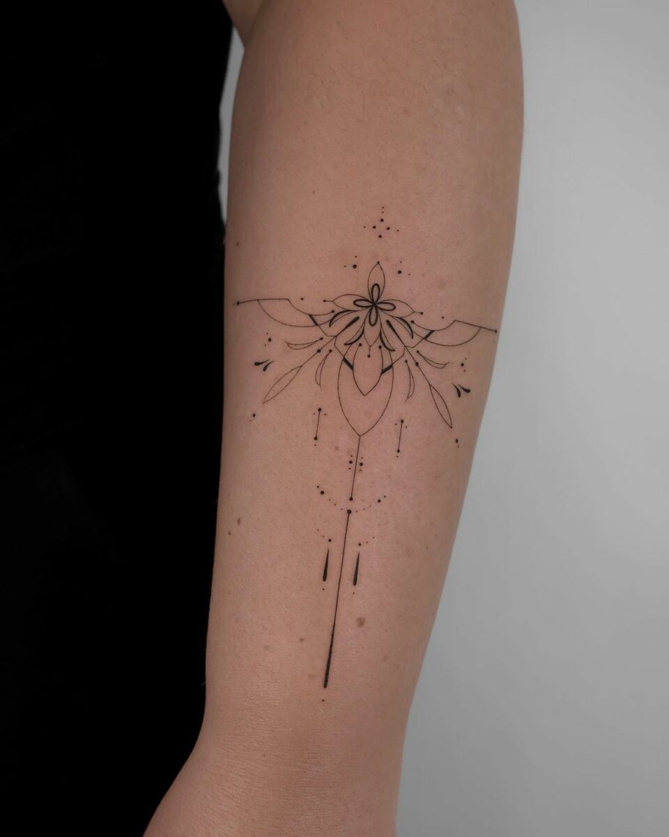20 Striking Forearm Tattoos With Designs That Make A Statement