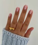 35 Dazzling Dainty Dot Nails To Elevate Your Manicure Game