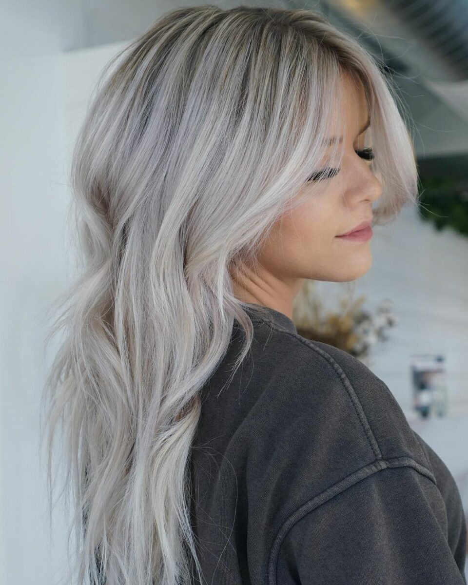 35 Beautiful Ash Blonde Hair Ideas For An Otherworldly Look