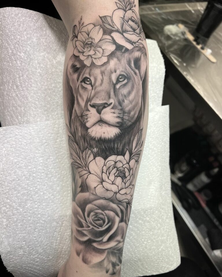 20 Striking Forearm Tattoos With Designs That Make A Statement