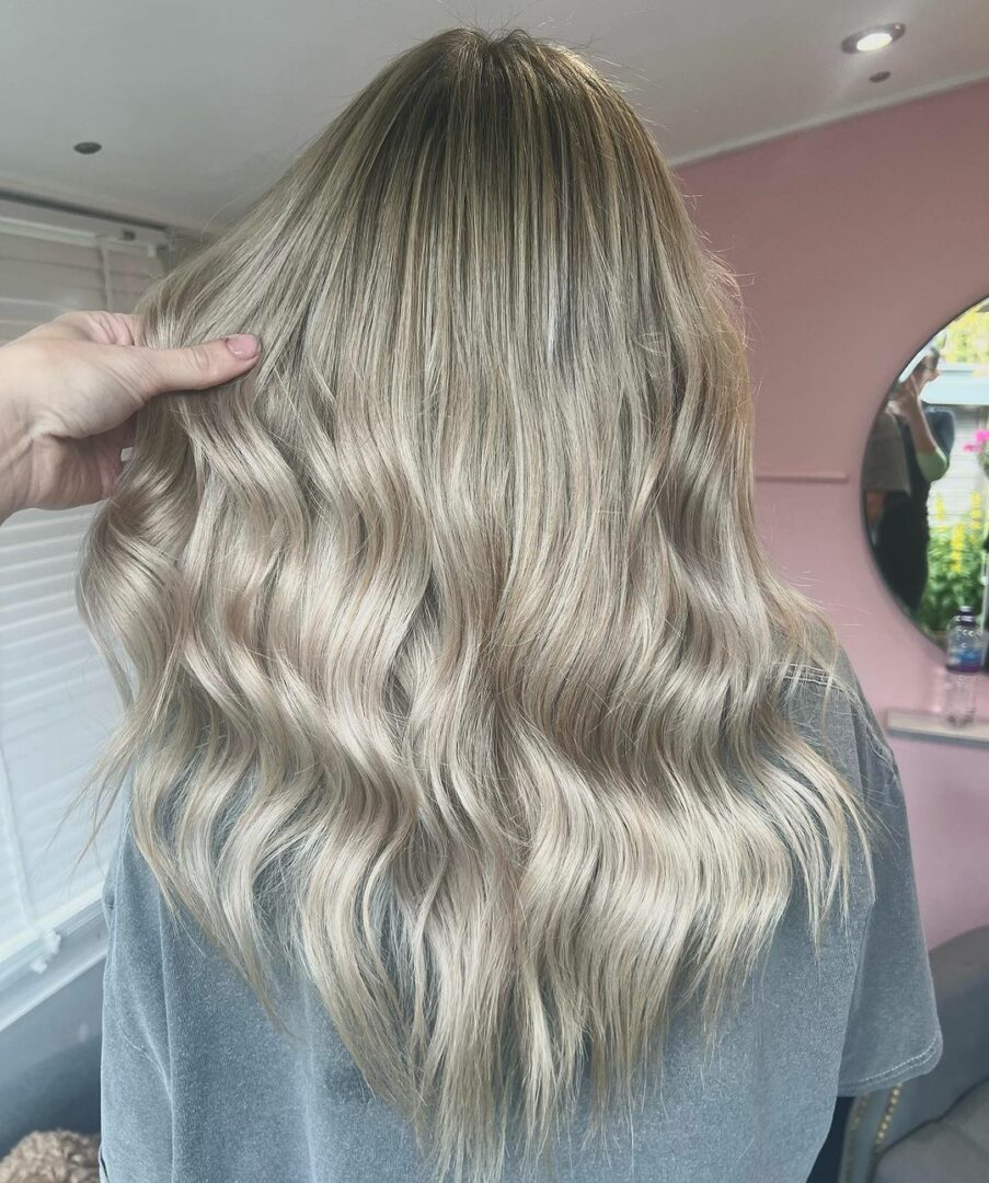 35 Beautiful Ash Blonde Hair Ideas For An Otherworldly Look