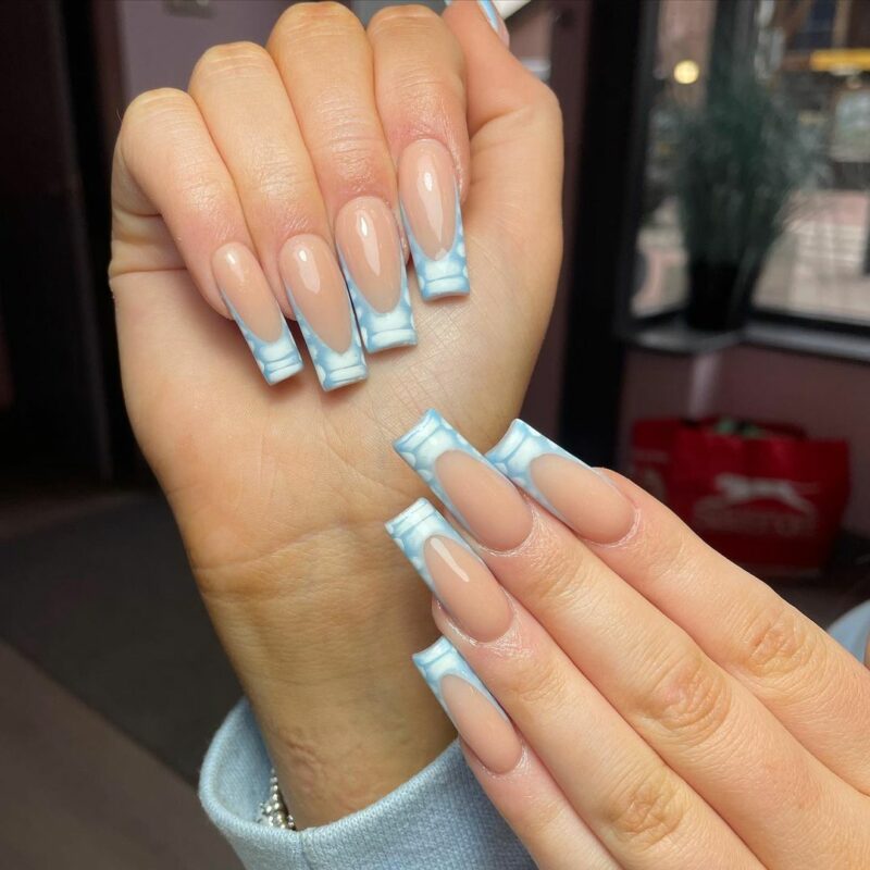 38 Heavenly Baby Blue Nails For A Calming And Chic Manicure
