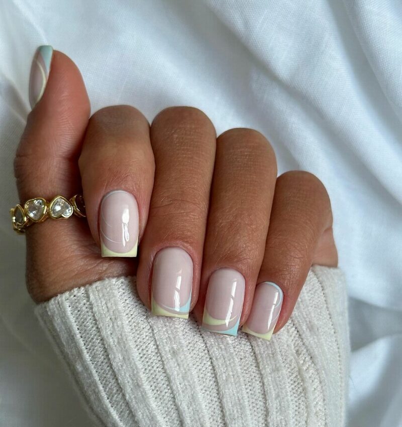 38 Timeless Neutral Short Nails For A Sophisticated Look