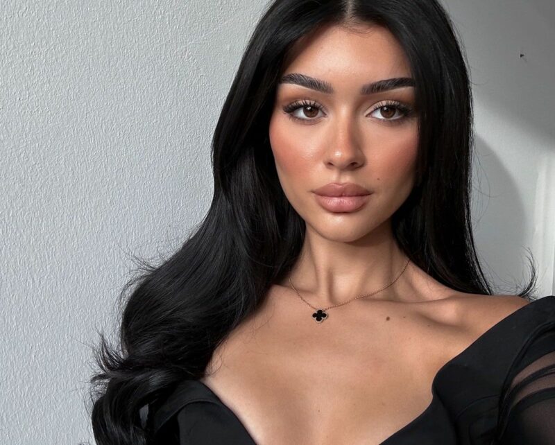 39 Simple But Stunning Long Black Hairstyles To Try In 2024