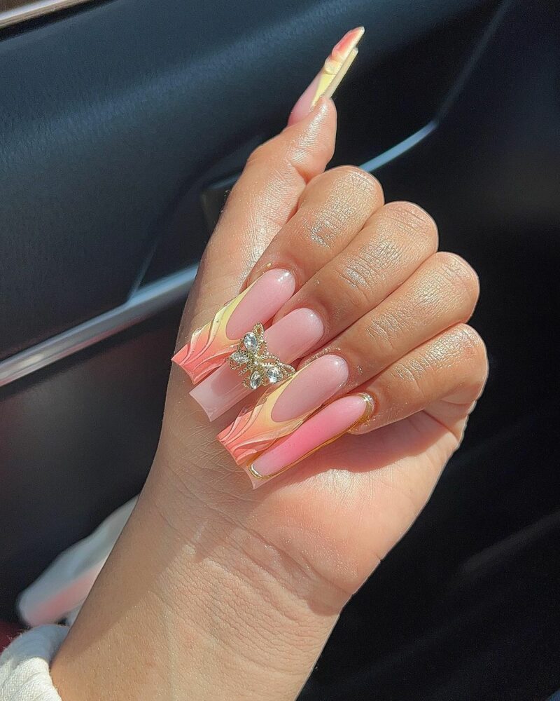 35 Lovely Freestyle Nails To Embrace Your Girlish Nature