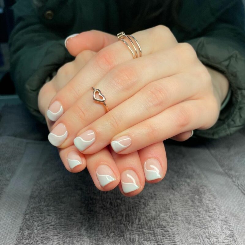 38 Timeless Neutral Short Nails For A Sophisticated Look