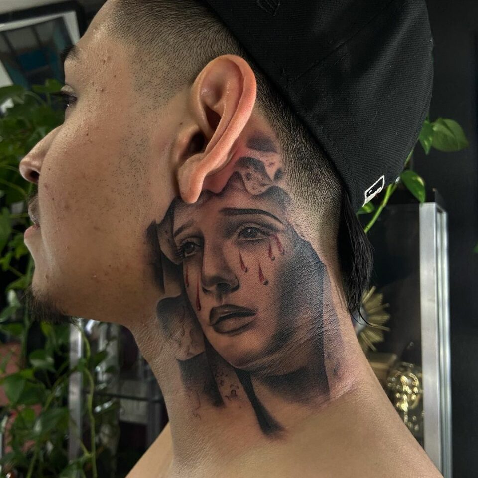 20 Striking Neck Tattoos For A Bold Appearance