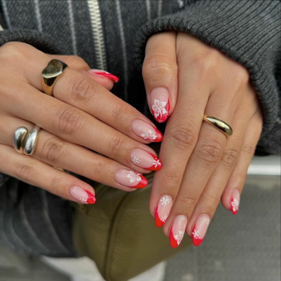 40 Shellac Nail Designs To Take You From Drab To Fab
