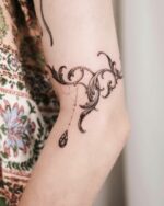 Adorn Your Body With These 20 Beautiful Filigree Tattoo Ideas