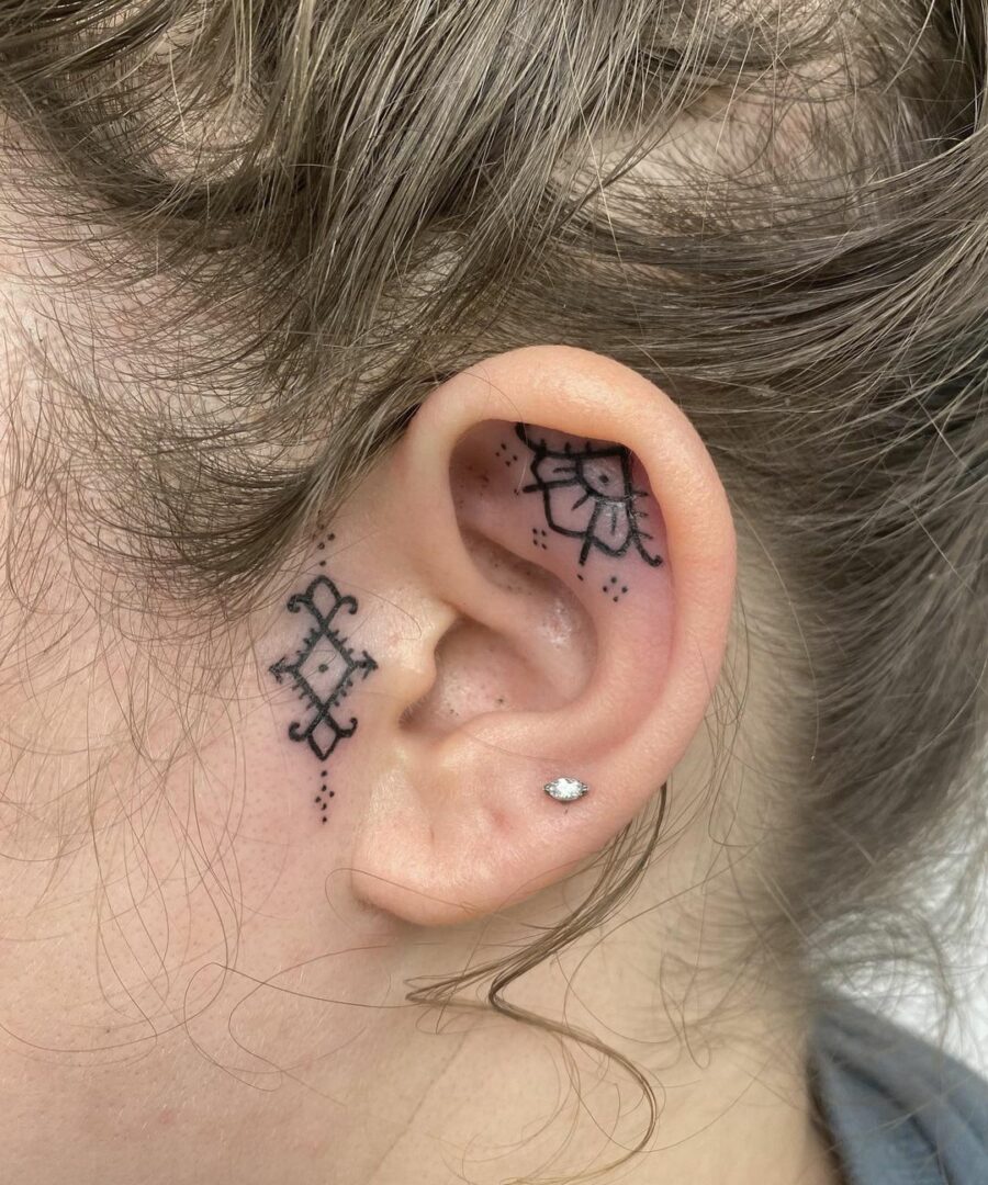 20 Extraordinary Ear Tattoos You Need To Hear About