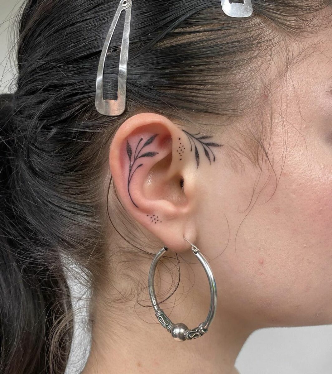20 Extraordinary Ear Tattoos You Need To Hear About