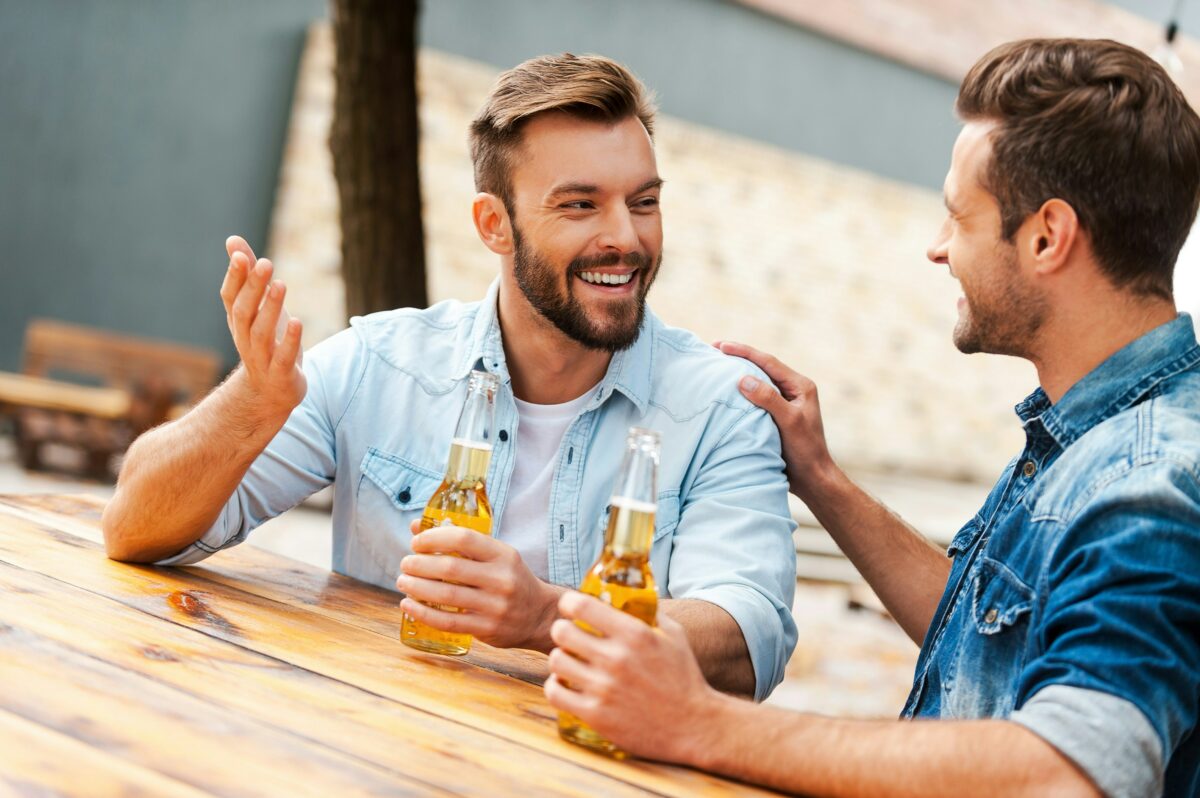 10 Subtle Signs a Man Is Feeling Lonely in His Marriage