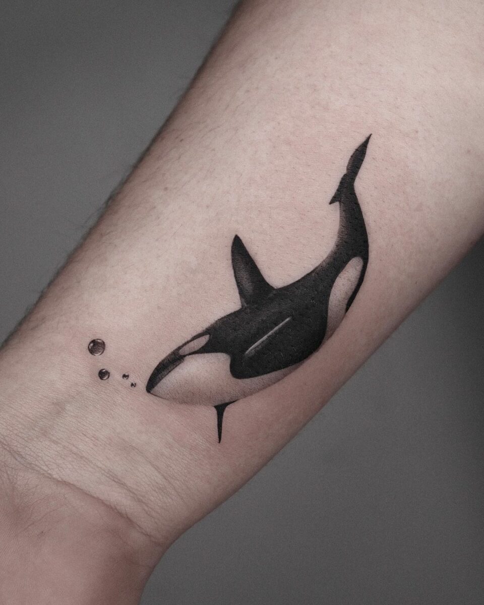 These 24 Wonderful Whale Tattoo Ideas Will Make A Big Splash