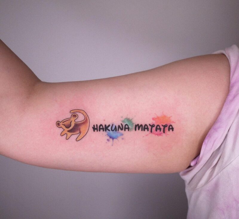 18 Fun Hakuna Matata Tattoos To Live By