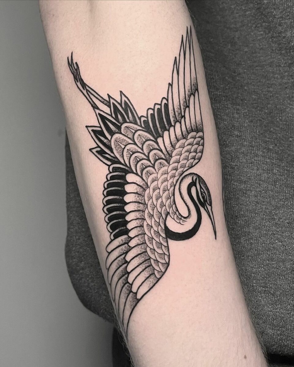20 Fascinating Crane Tattoo Ideas And Their Meanings