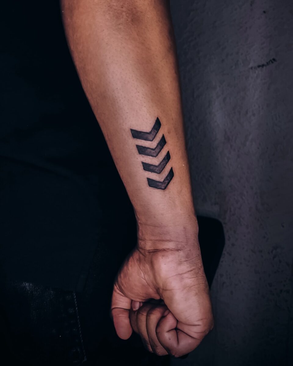20 Creative Arrow Tattoo Ideas That Really Hit The Mark