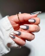 36 Creative Linen Nails For A Perfect Summer Look