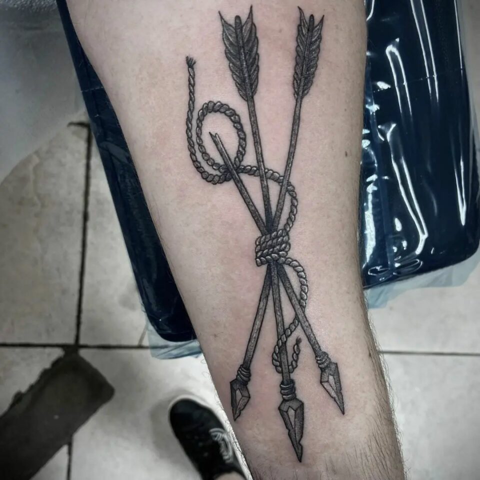 20 Creative Arrow Tattoo Ideas That Really Hit The Mark