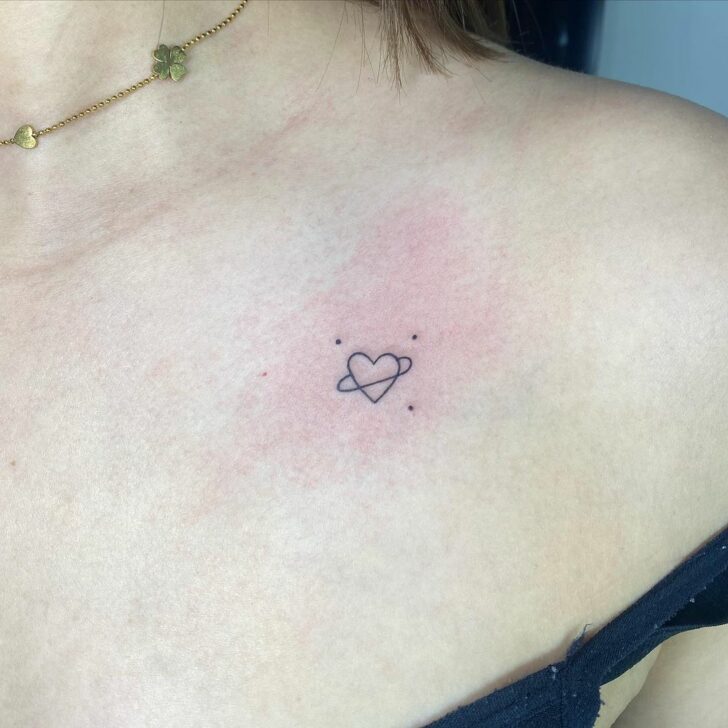 18 Minimalist Heart Outline Tattoos to Steal Yours