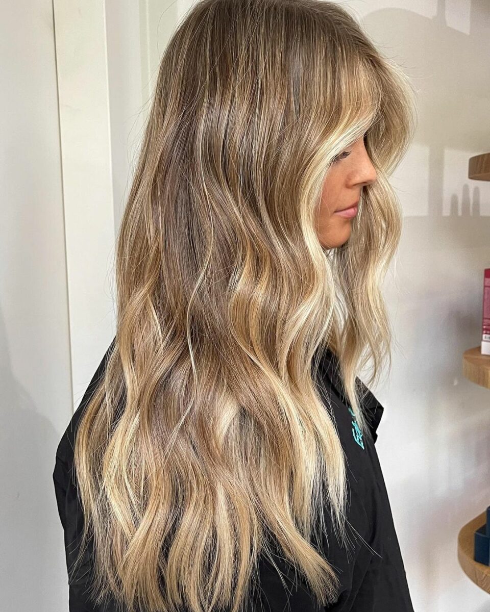 34 Chic Hairstyles With Blonde Highlights To Make You Shine