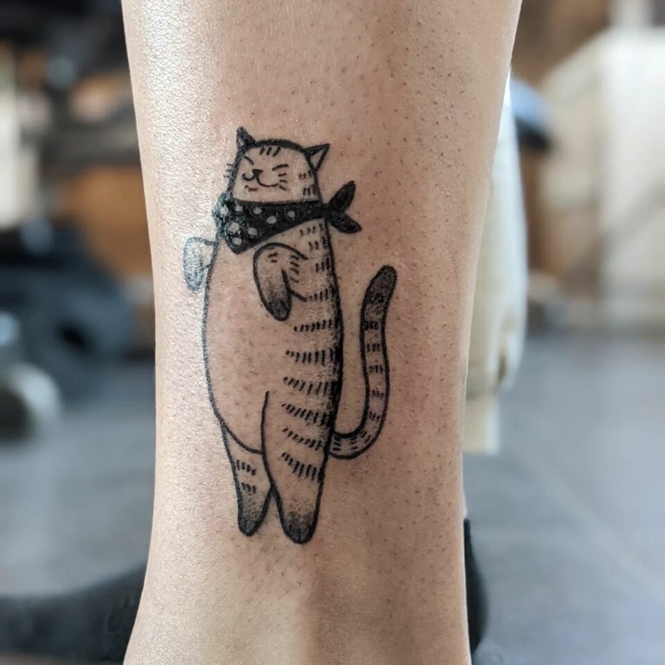 19 Cute Tiny Tattoos That Capture The Imagination