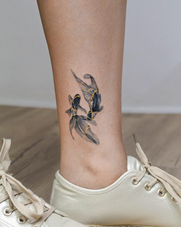 20 Captivating Kintsugi Tattoos To Honor A Broken Beauty