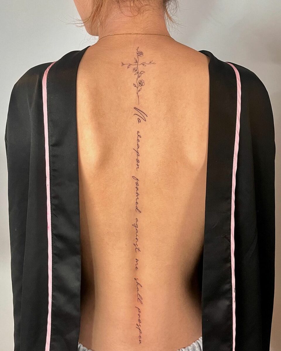 20 Delicate Spine Quote Tattoo Ideas For A Unique Appearance