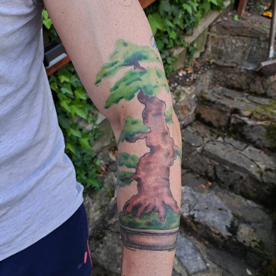 19 Intricate Bonsai Tree Tattoos For A Balanced Spirit