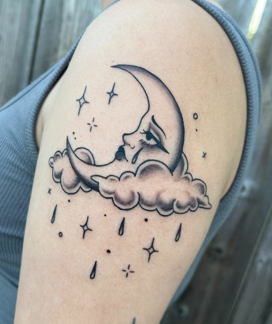 18 Stunning Crescent Moon Tattoos That Are Out Of This World
