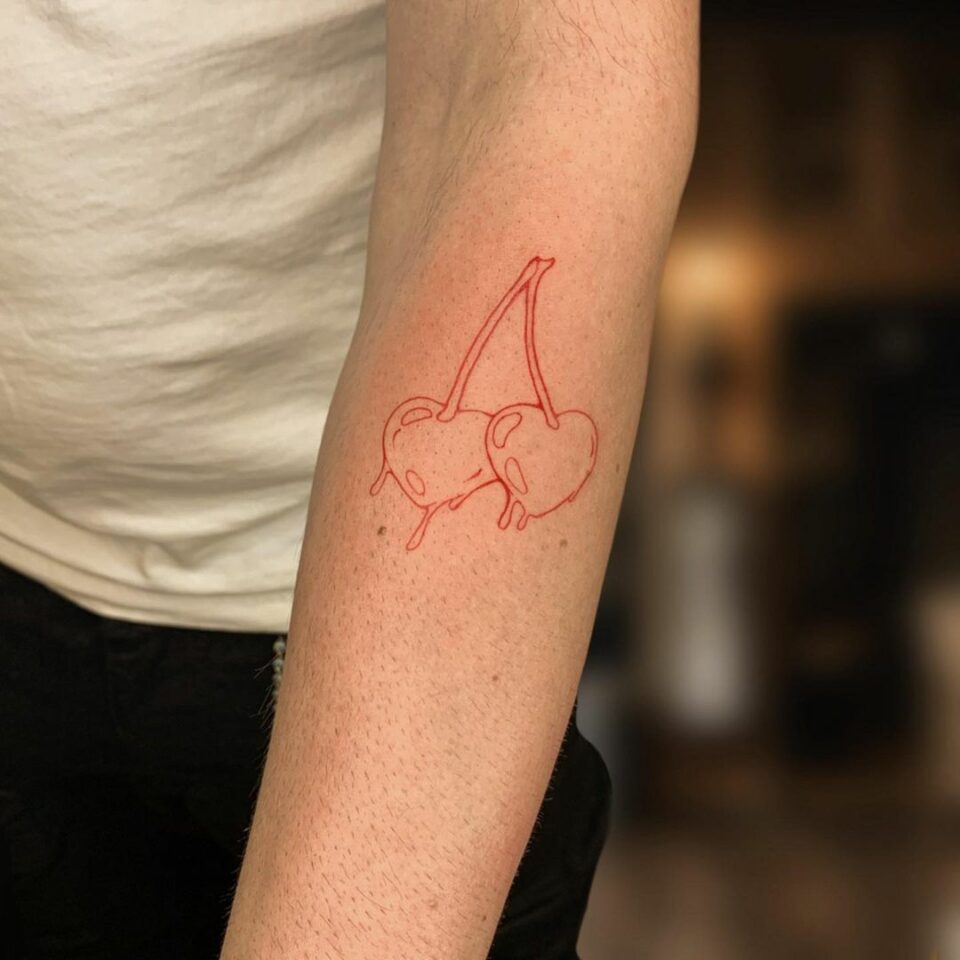 20 Unique Red Ink Tattoos For Passionate Expression